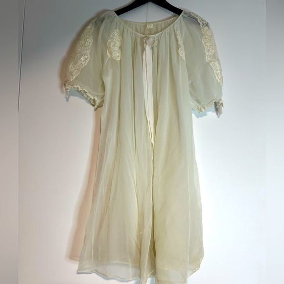 Vintage | Intimates & Sleepwear | Vintage 670s Light Green Nighty Robe ...